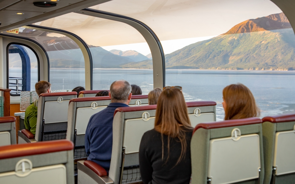 Alaska Railroad | Scenic Train Adventure in Alaska | Railbookers®